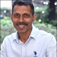 Meet Our Experts: SIES SBS Dynamic Faculty & Staff